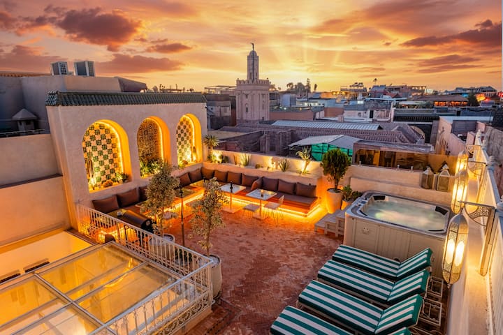 The Antique Palace Riad•2min Jemaa Lefna & Jacuzzi - Marrakesh