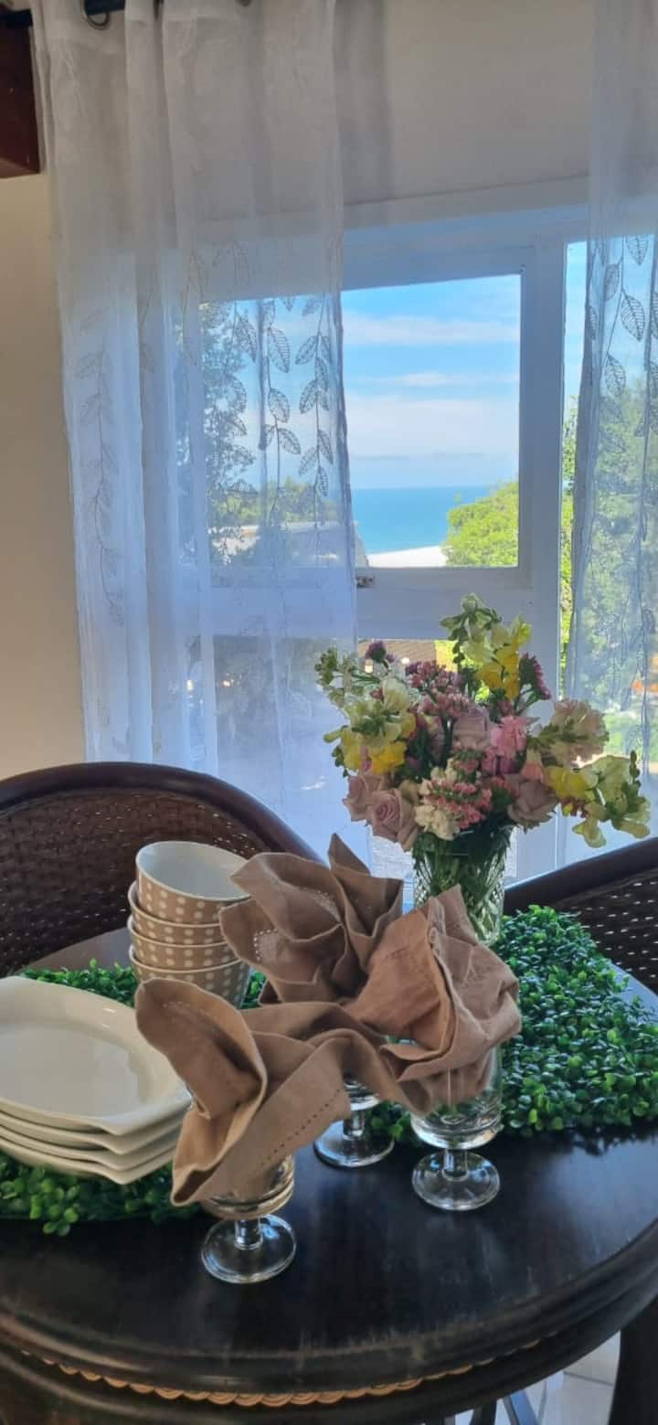 Dinky's Place - Herolds Bay