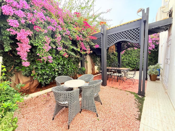 Agréable Villa 4 Chambres Et Jardin Proche Centre - Agadir