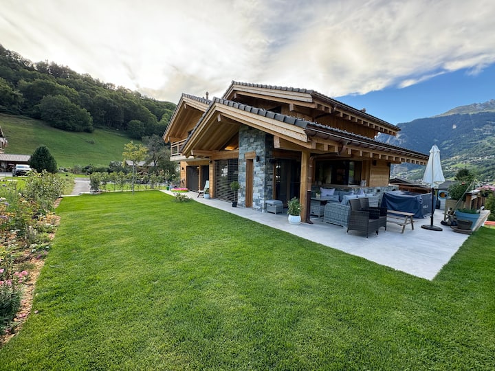Four Bedroom Modern Home - 20 Mins From Verbier - Verbier