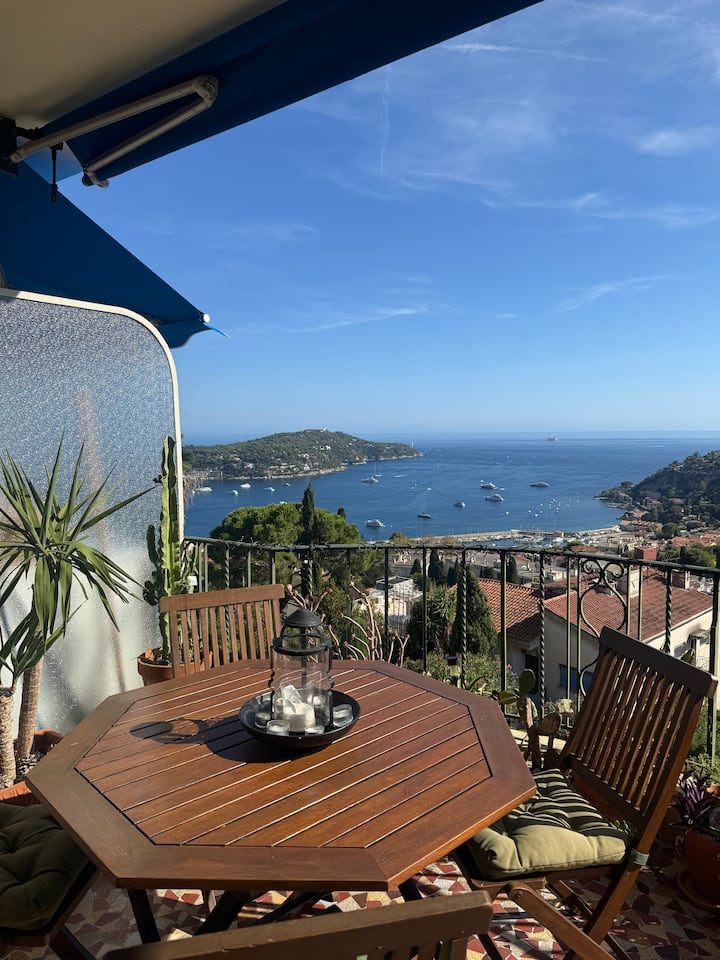 Panoramic Sea-view 1-bed Apt In Villefranche - Villefranche-sur-Mer