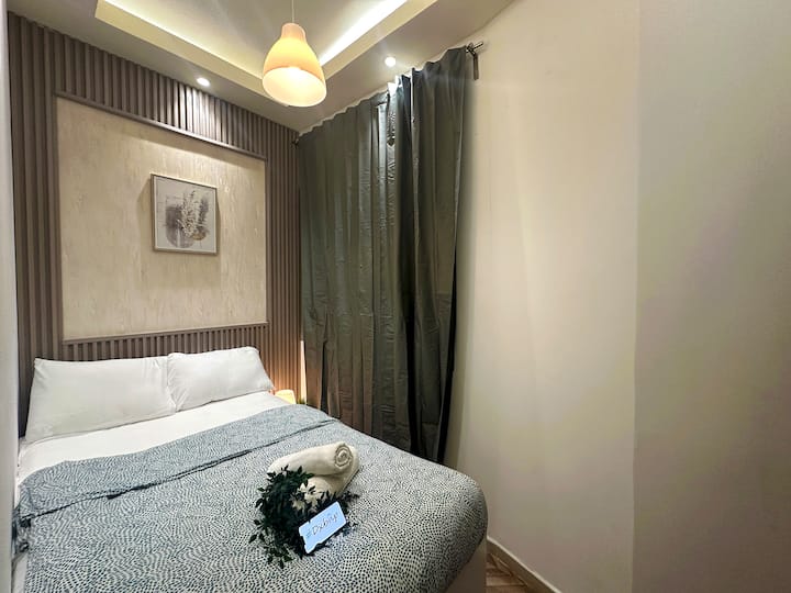 The Hive Partition Room In Tecom Near Metro - Dubai