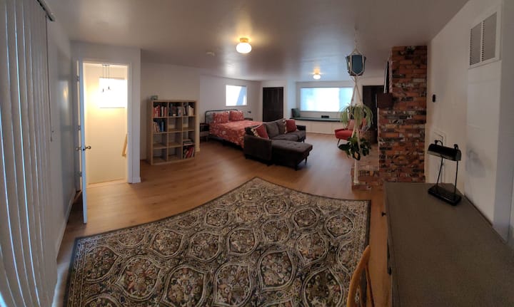 Greenbelt And Park Access. Close To Everything - Boise, ID