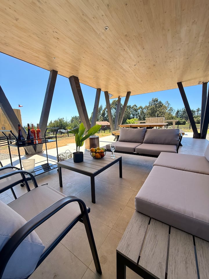 Hermosa Y Amplia Casa En Punta De Lobos - Pichilemu