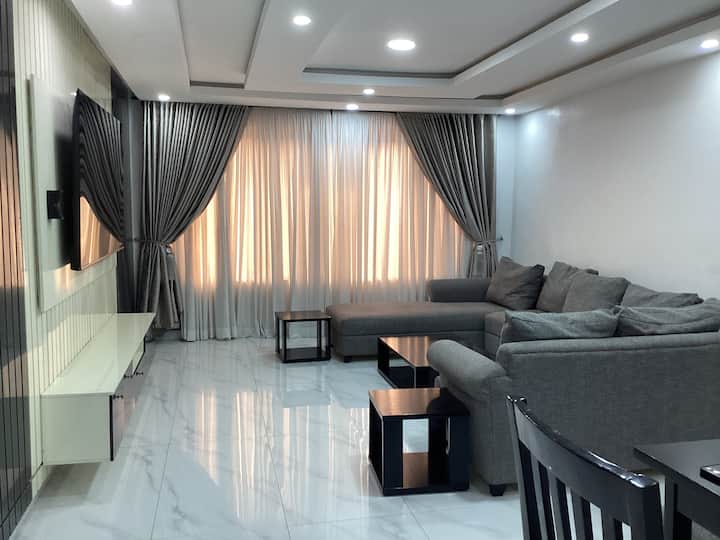 Ollies Rez - Lagos, Nigeria