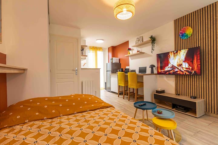 Joli Studio Cosy Proche Gare – Wifi & Confort - Villemomble