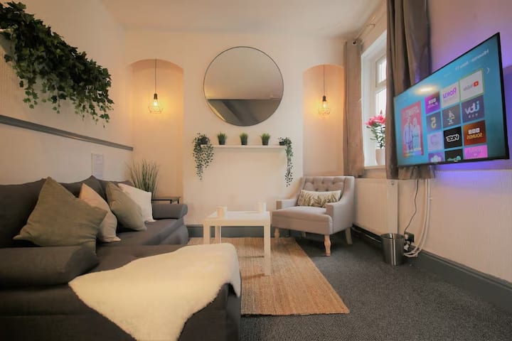 Close To Cardiff Castle & City Centre - Cardiff