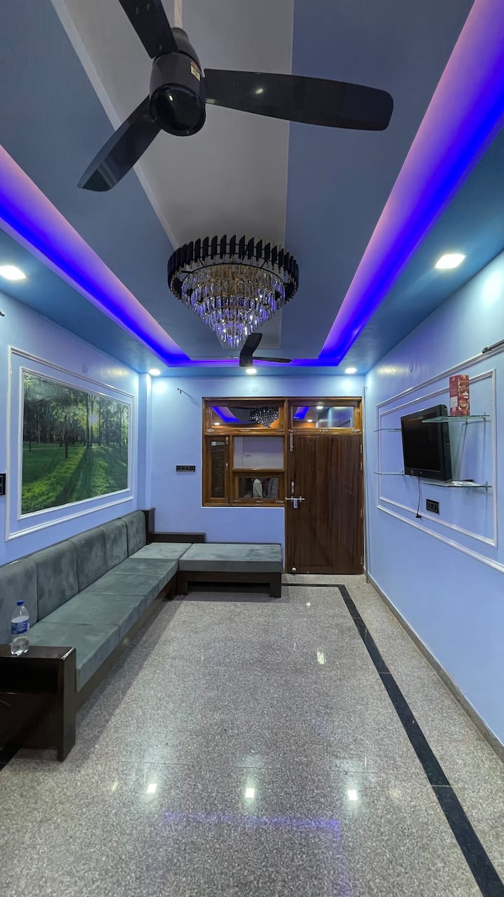 The Happy Homestay ! - Kanpur