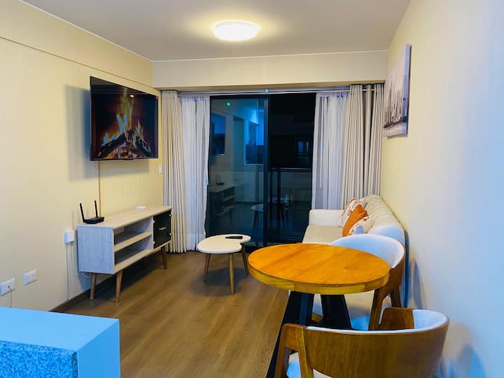 Encantador Departamento En El Centro De La Ciudad - Peru