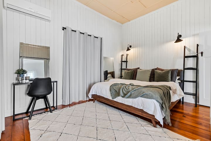 Wandal Haven 2 Bedroom Option Book 1 King 1 Double - Rockhampton Airport