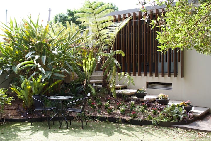 Oasis In The Heart Of The City - New South Wales