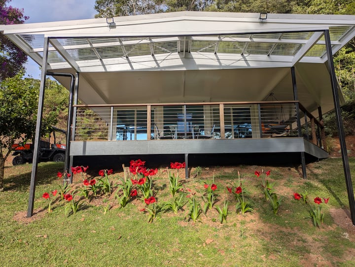 Charlotte Hills Ravenshoe - Ravenshoe