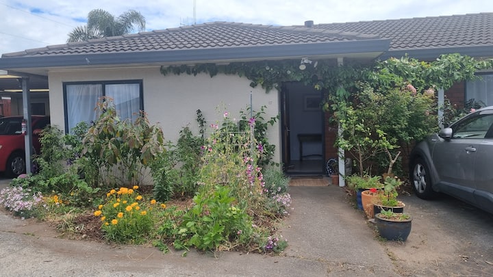 Sunny 4 Bdrm Family Retreat Near Beach And Bayfair - Tauranga