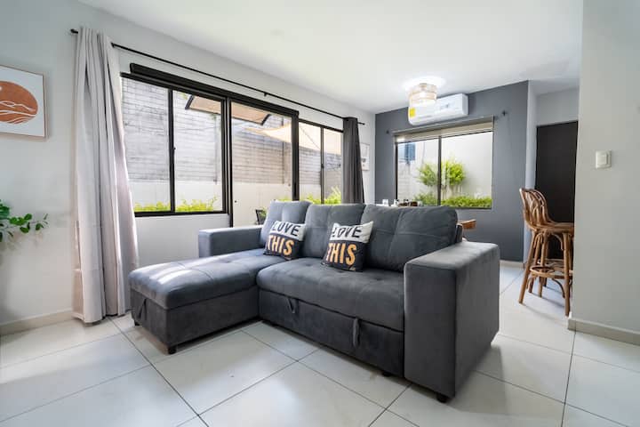 Townhouse Jinossa @Zaragoza+ac+pool+wifi+bbq - El Salvador