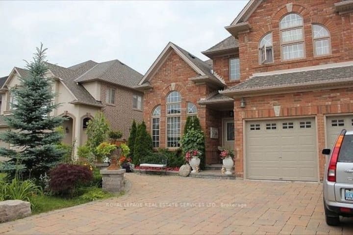 Chaplin Residence - Oakville