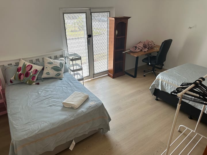 Granadilla St 超大独立附属公寓 - Springwood