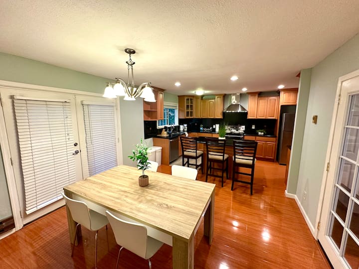 Prime Location 5b3b House In Santa Clara/sjo/nvida - Santa Clara, CA