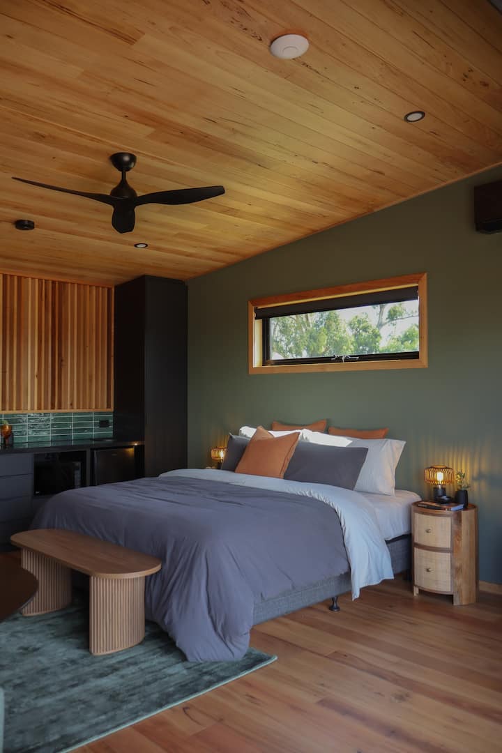 Riverside Getaway In The Heart Of Port Fairy - Port Fairy