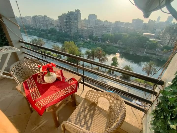 Beautiful Apartment Directly On The Nile, 3 Rooms - Caïro