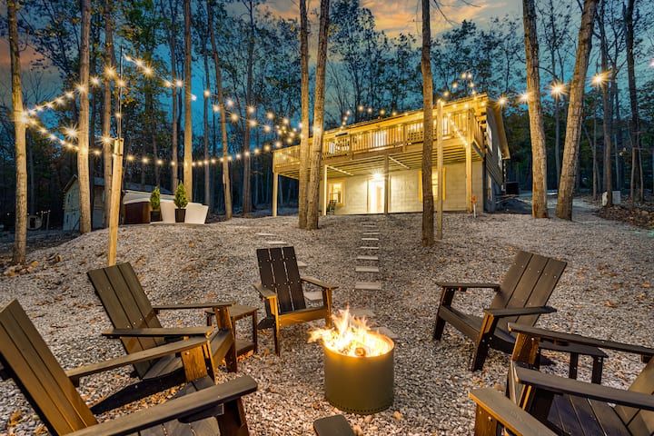 Modern Log Cabin | Hot Tub, Cold Plunge, Game Room - Shenandoah, VA