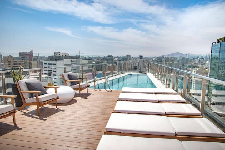 16th-floor Park View + Ac /Pool & Gym - Lima
