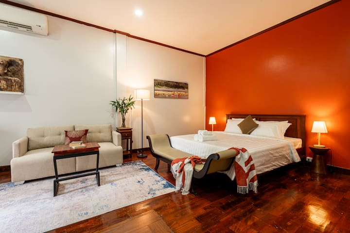 Central Studio Near Mekong River & Night Market - Vientiane