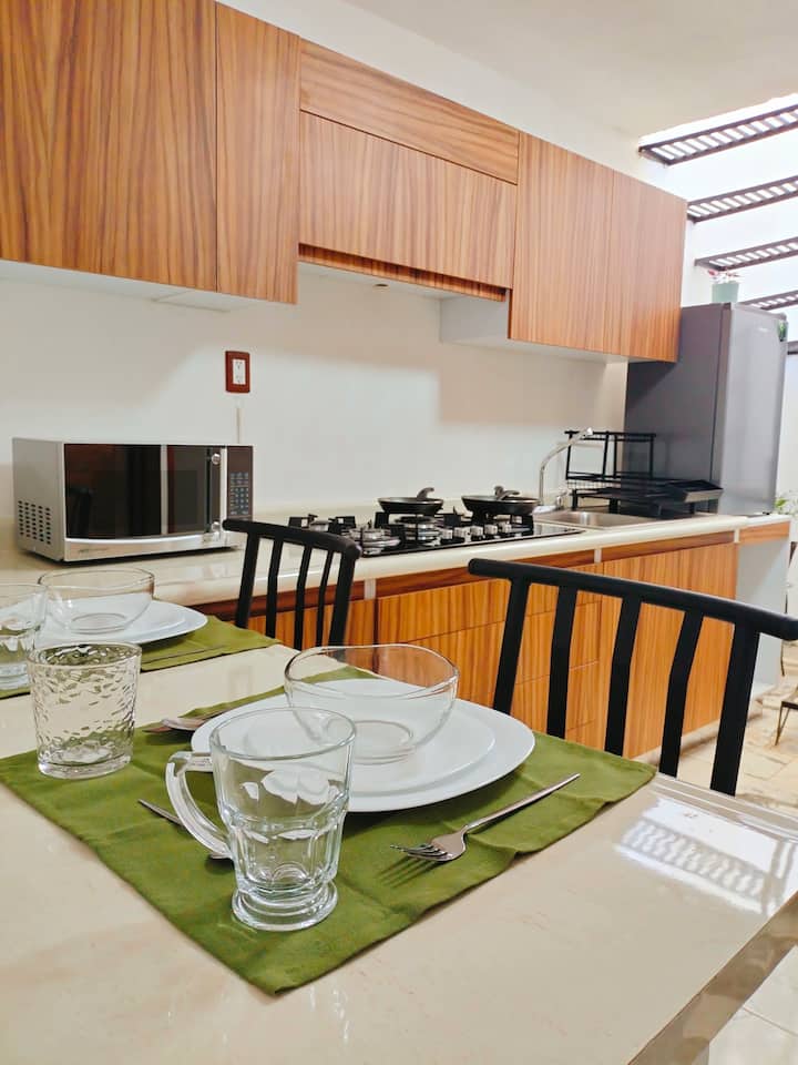 Casa Tadeo A 500 M De Glorieta De Salida A Quiroga - Morelia