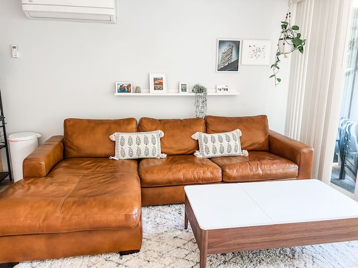 Charming Hideaway Near Downtown & Nature - Lake Oswego, OR