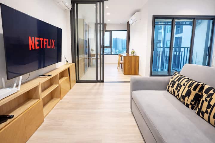 Urban Retreat W/ Sky Pool & Gym Near Bts & Mall - Bangkok