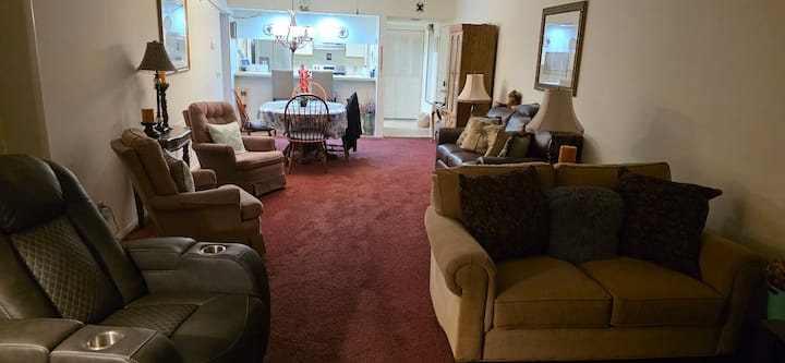 2 Bedroom Golf Course Condo - Vero Beach, FL