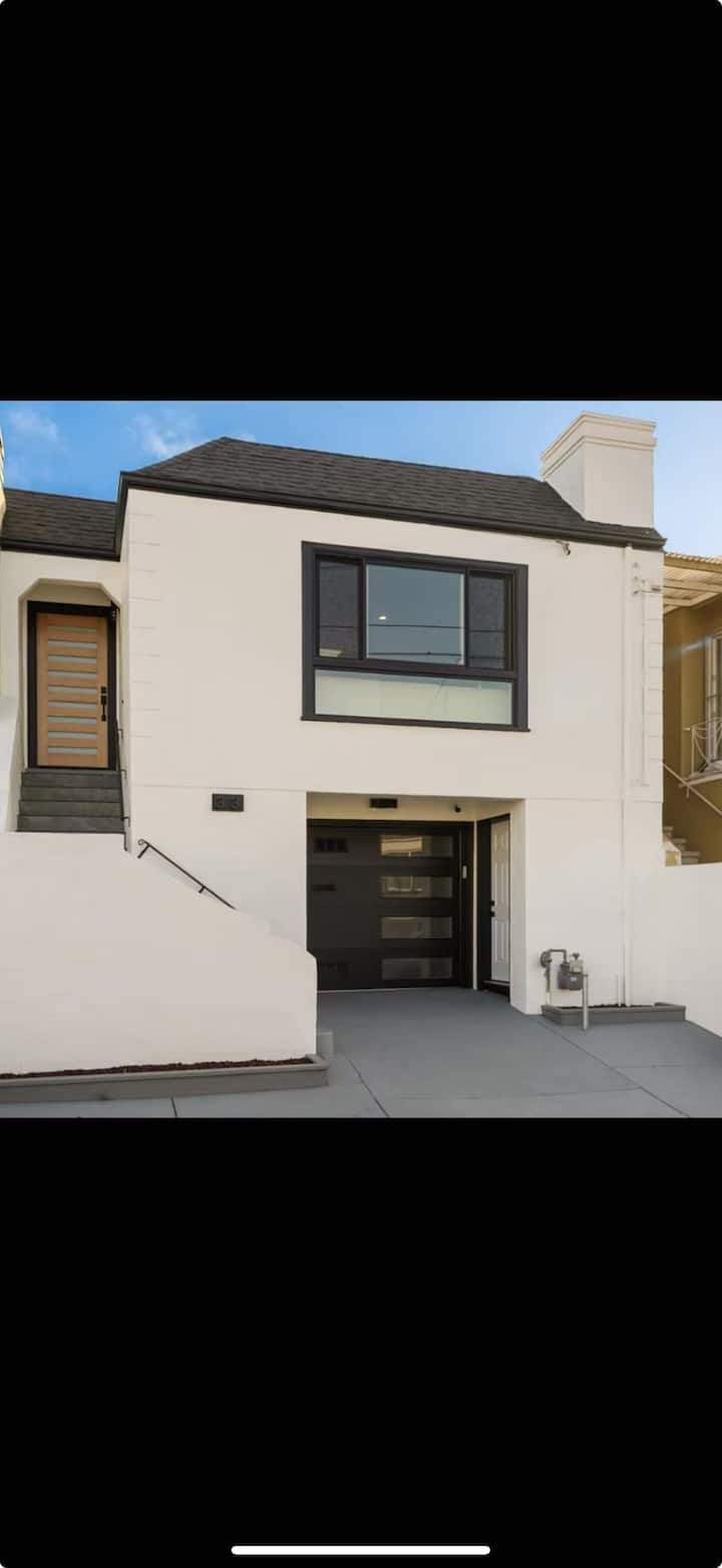 Entire Renovated 2br · Private · Pet Friendly - 브리즈번