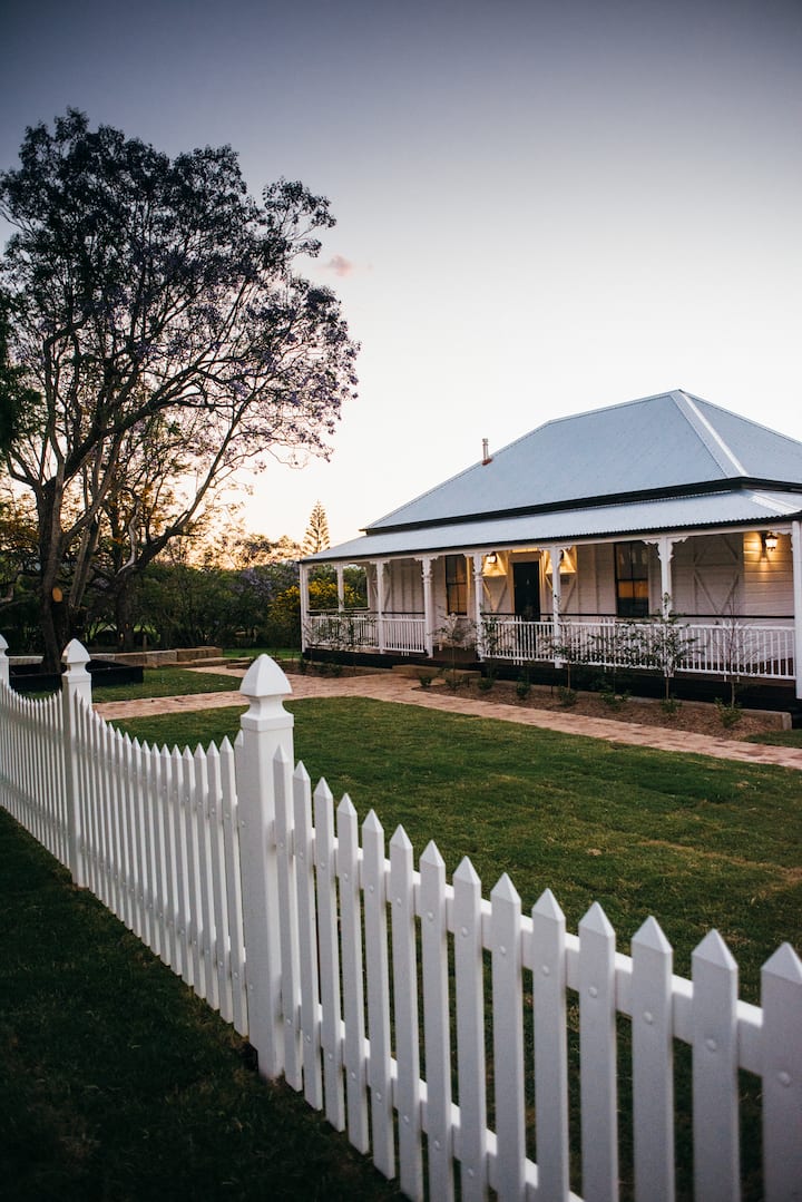 Scenic Rim, Award Winning, Luxury Cottage - Aratula