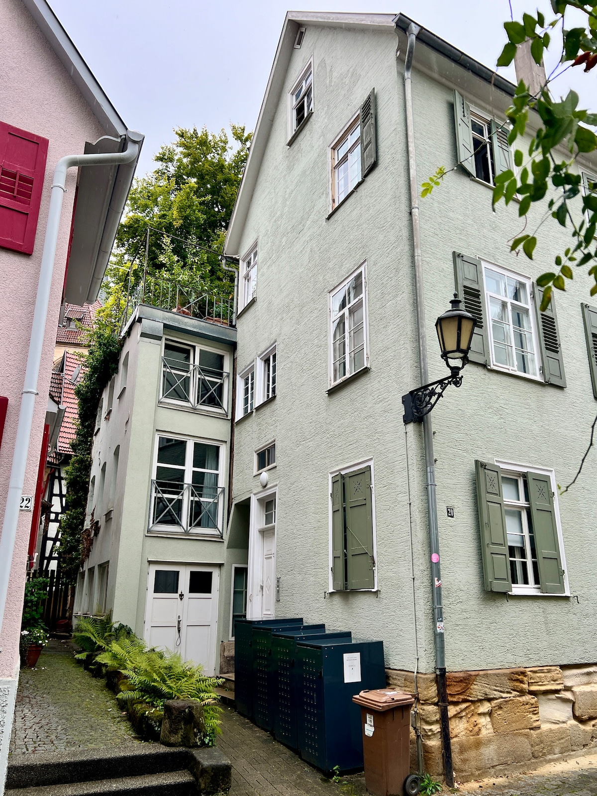 Centrally located in the old town | 2 people | Netflix Come in ...