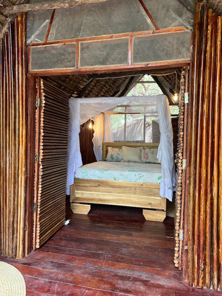 Mawimbi Bungalow - Tanzania