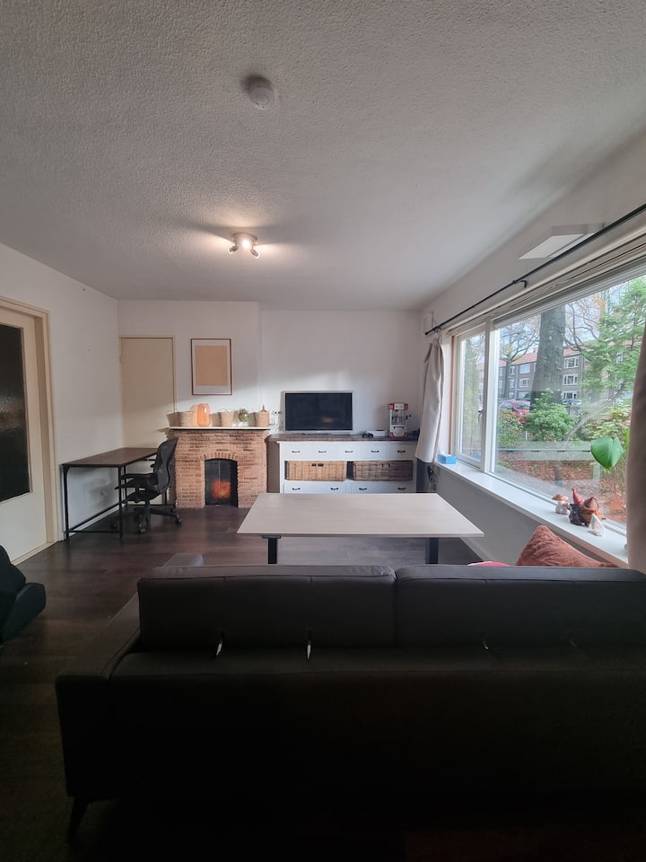 2 Bed Flat In Quiet Neighborhood - Noord-Holland