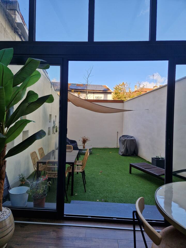 Loft Charmant Avec Terrasse - Villeurbanne