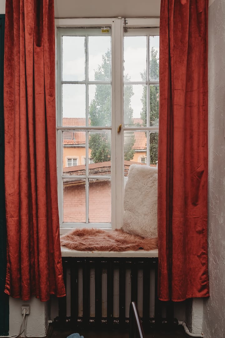 Unique 2-bedroom Apartment In The Old Town - Tallinn