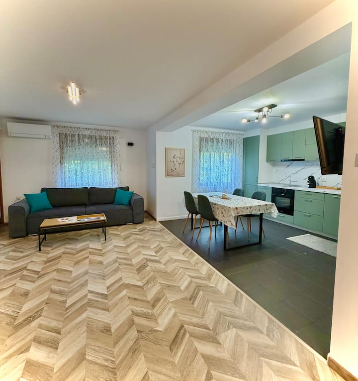 Apartament Draganovi 8b - Kazanlak