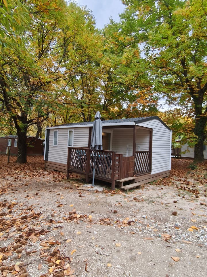 Camping La Berge Fleurie 4*
Mobil-home Confort 4 P - Anduze