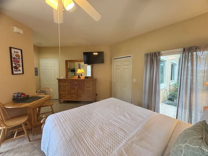 Right Direction Rentals Studio Villa 8332 - Port St. Lucie, FL