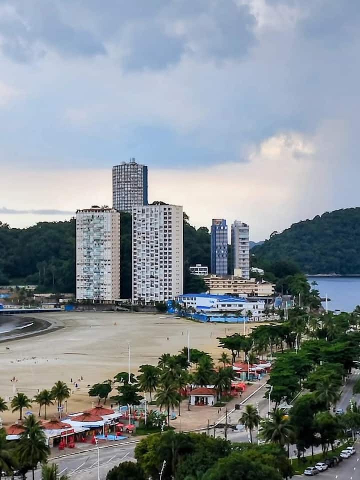 Apto Gde P/ 6 Pessoas
A 100 Mts Praia De Itararé - Santos