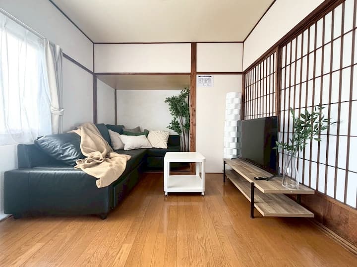 【新規セール】
日光の中心地 神橋・日光駅徒歩圏内 生活至便 ワーケーション 長期割引 - Nikko