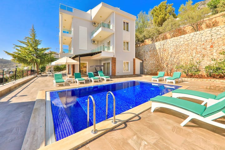 ÖZel Havuzlu 6+1 Villa·12 Kişilik·kalkan Manzarası - Kalkan