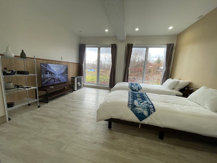 【新築】Niseko一戸建て2dk/豪华山景/4名／無料駐車／スキー場7分 - Niseko