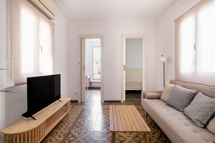 Apartamentos De Mònica, ÁTico Cerca De Jardinet... - Barcelona