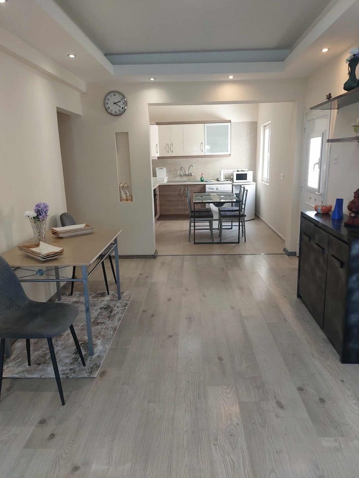 Spacious 3 Bedroom Apartment Near Salt Lake - Larnaca