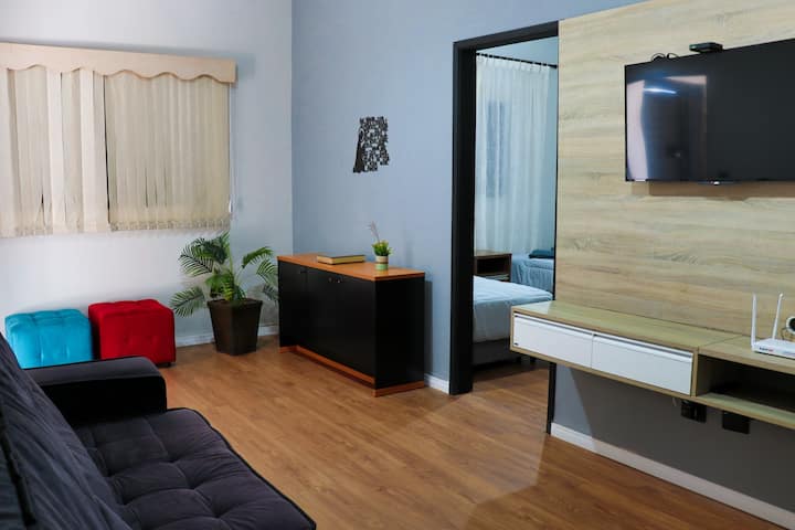 Casa A Poucos Metros Do Santuário Nacional - Aparecida