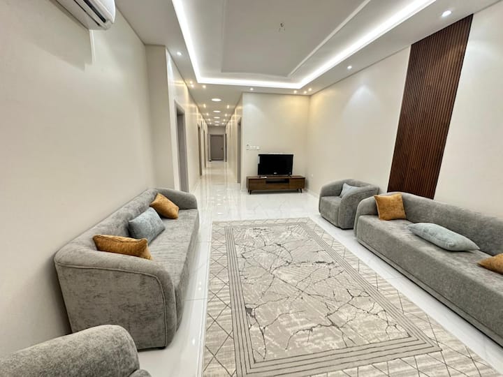 شقة 3 غرف ومطبخ بجوار مطار الملك عبدالعزيز الدولي - ジェッダ