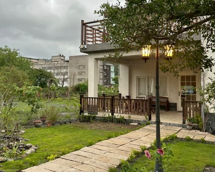 A May’s House - Wulai District