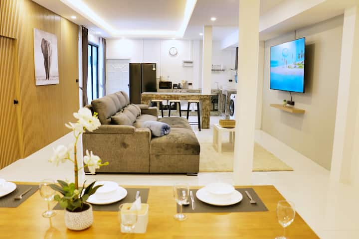 Monet Villa Patong - Patong Beach